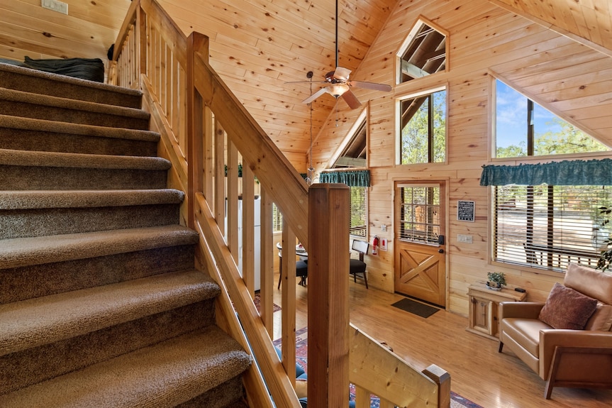 Bear's Den | Hot Tub~fireplace~bbq~sleeping Loft - Arizona