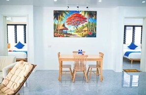 Apartamento Familiar, fumadores, casa de banho privativa | Sala de estar | Impressoras 