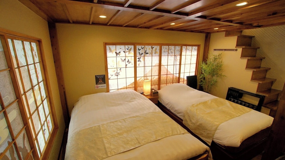 Oyado Nene Itabashi 2nd floor 201 A modern Japan / Itabashi-ku Tokyo ...