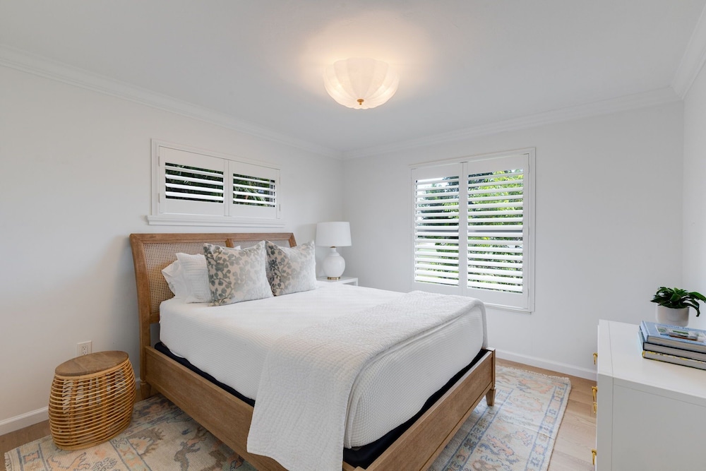 Saved by the Bel - Sanibel Island House with Private Pool, Golf Views ...