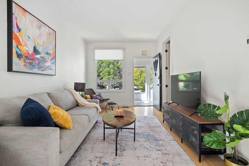 The Lokal 2 Kings Queen Suite In Sunnyside Yyc - Calgary