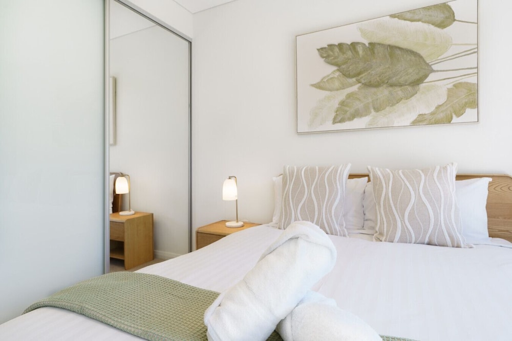 NEW TO VRBO: Luxury Newly Furnished 2BR Apartment in Barton - Canberra ...