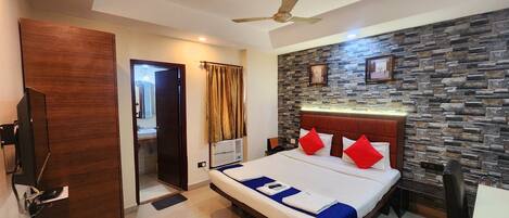 Quarto Duplo Premium, varanda, Vista para a cidade | Wi-fi grátis