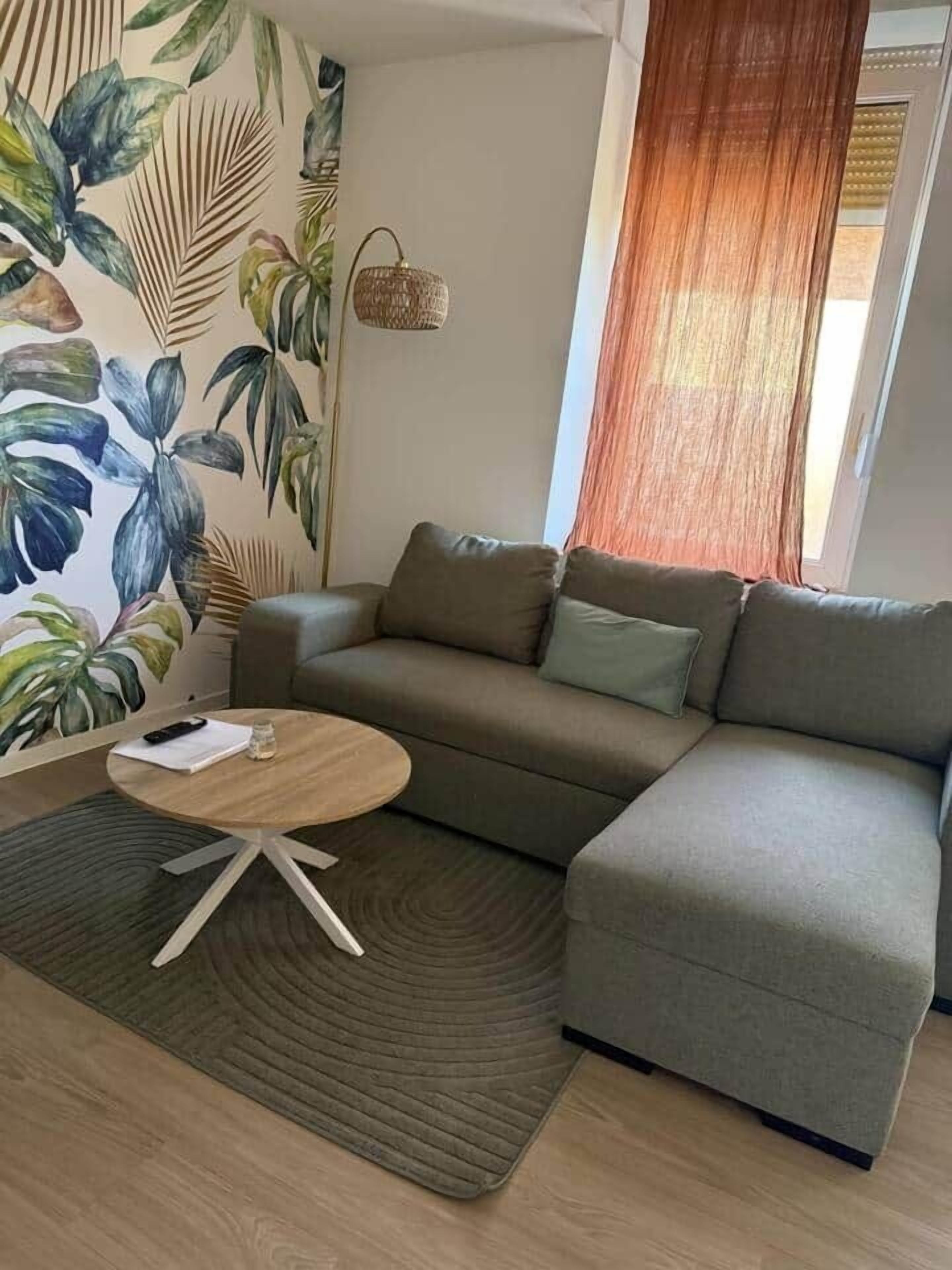 34.mélissa - Lumineux, Moderne - Gare - Wifi - Stream - Briey