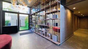 Entrada (vista interior)