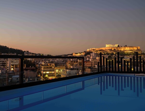 Thea Acropolis Suites & Apartments - Eubea