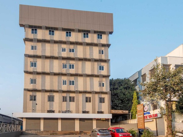 Palette Hotel Pune, Midc Chinchwad - Pune (India)