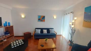 Casa, 3 quartos | Sala de estar
