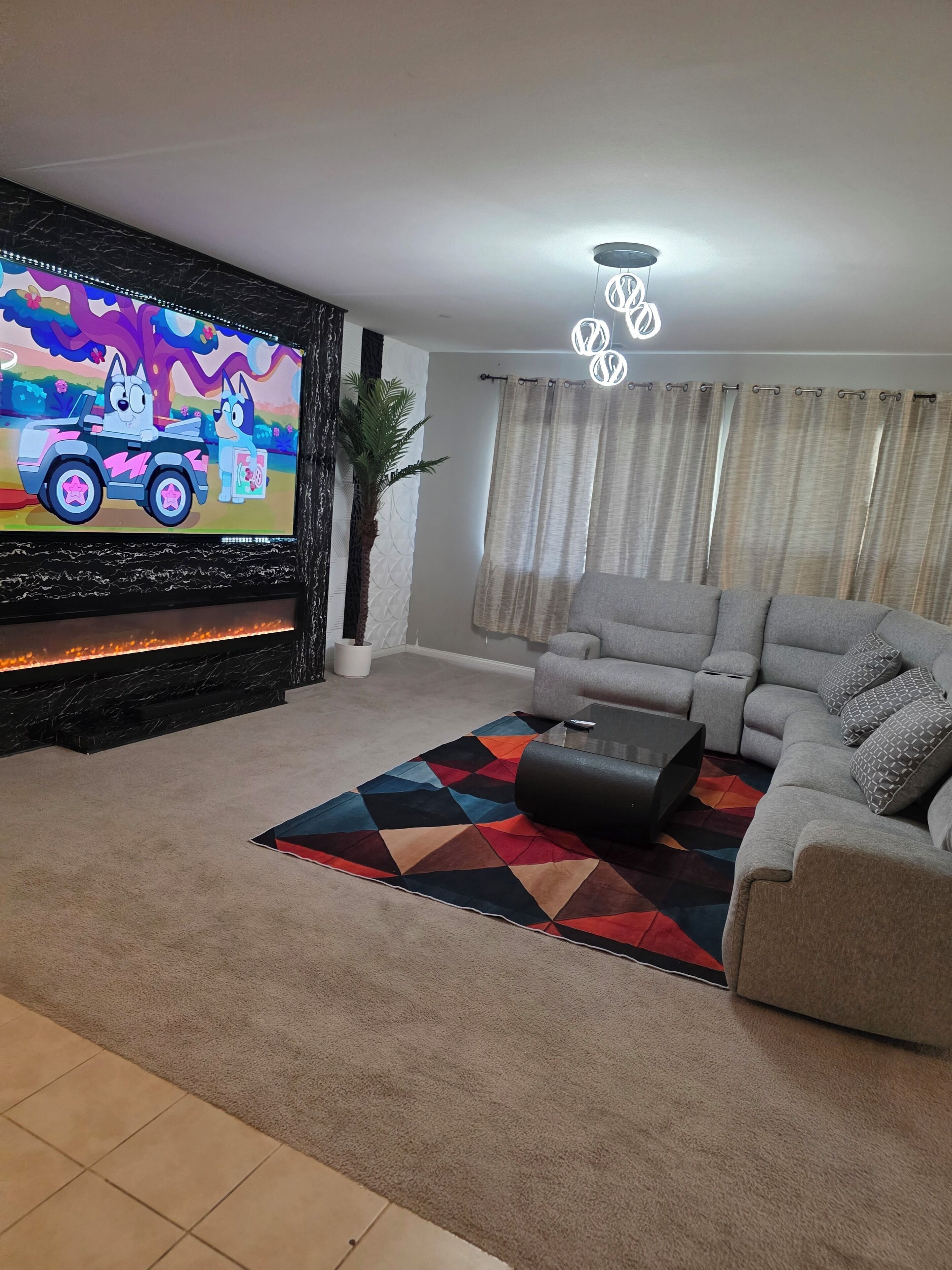 Home Away From Home, Cozy Room With Private Bathroom And Great Mountain View. - Murrieta