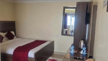 Quarto Duplo Deluxe | Com decoração personalizada, com mobília individualizada, Wi-fi grátis