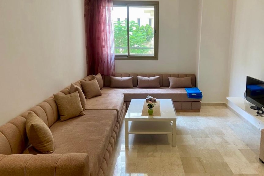 Appartement Moderne Tout éQuipé En Résidence Paisible, Proche Aéroport Cmn - Bouskoura