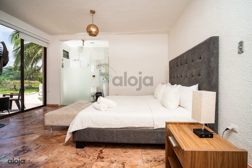 Villa Maraf For Groups Of 18 People - Cancún