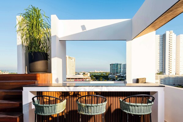 Torre Sofia combines luxury and comfort Reviews, Deals & Photos 2026 ...