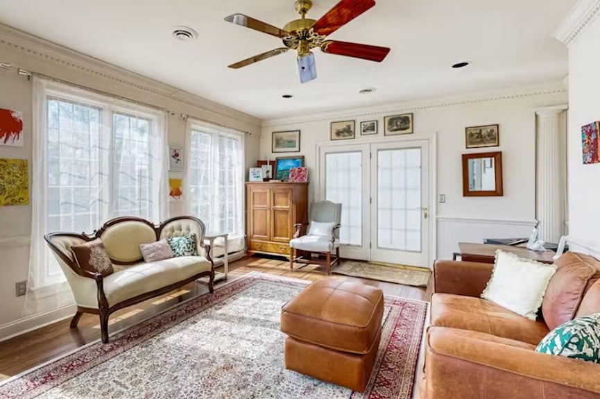 Entire Home. Historic, Dog-friendly Colonial - Salisbury Zoological Park