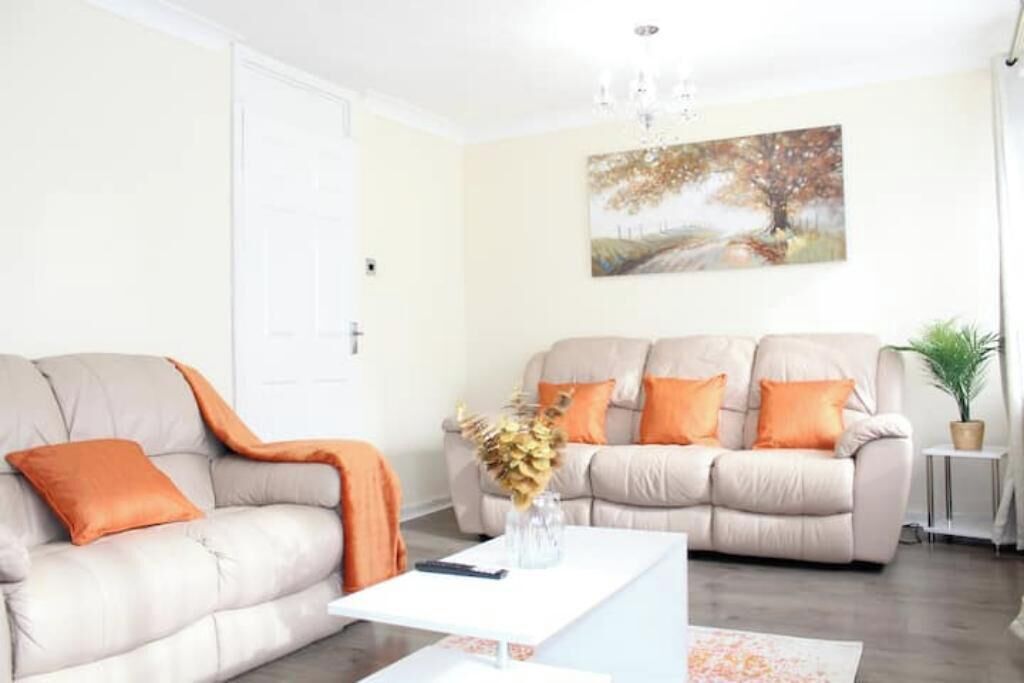 Exquisite Stays Near The City Centre And Airport - 뉴캐슬어폰타인