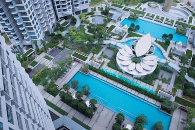 Teega Suites by RR JBcity