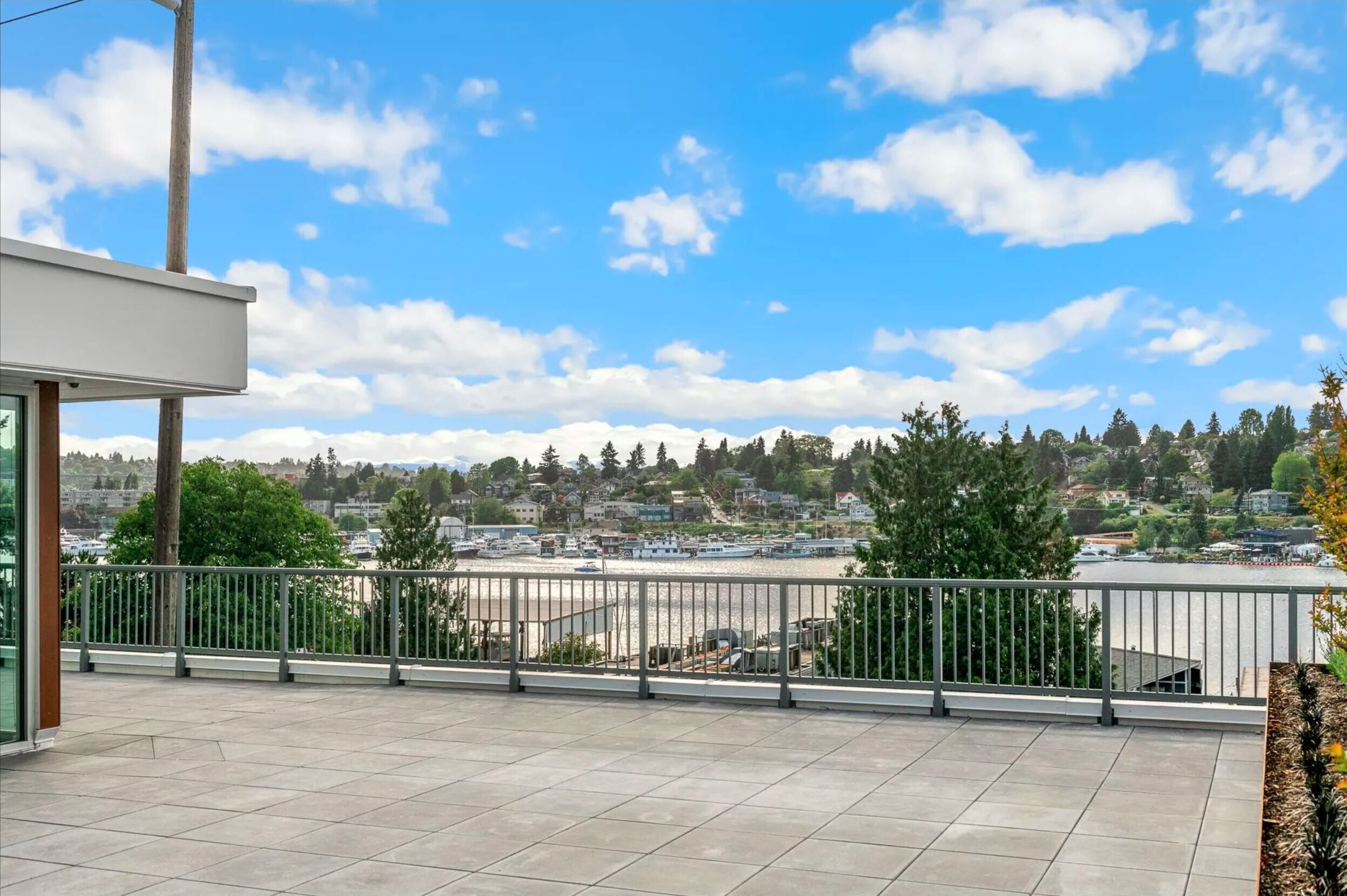 Modern 1br Retreat  Fully Furnished, Pet-friendly, And Minutes From Downtown - Bothell, WA