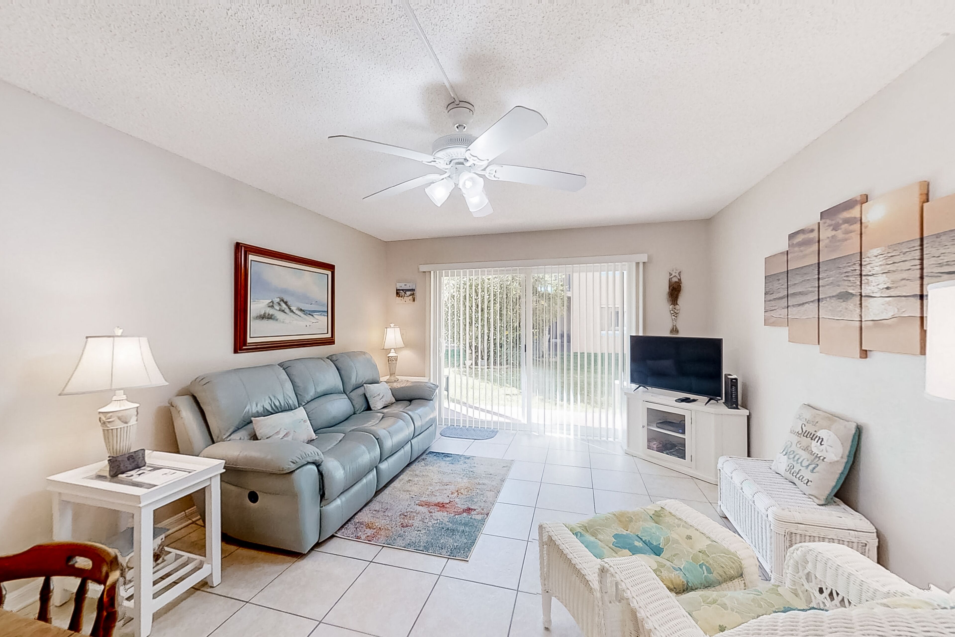 Ground-floor Condo By The Beach With On-site Pool, Tennis, & Private Patio - Crescent Beach, FL
