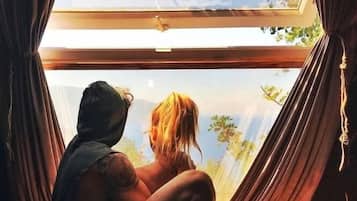 Cabana de Madeira Clássica, pátio, vista para a baía | Wi-fi grátis
