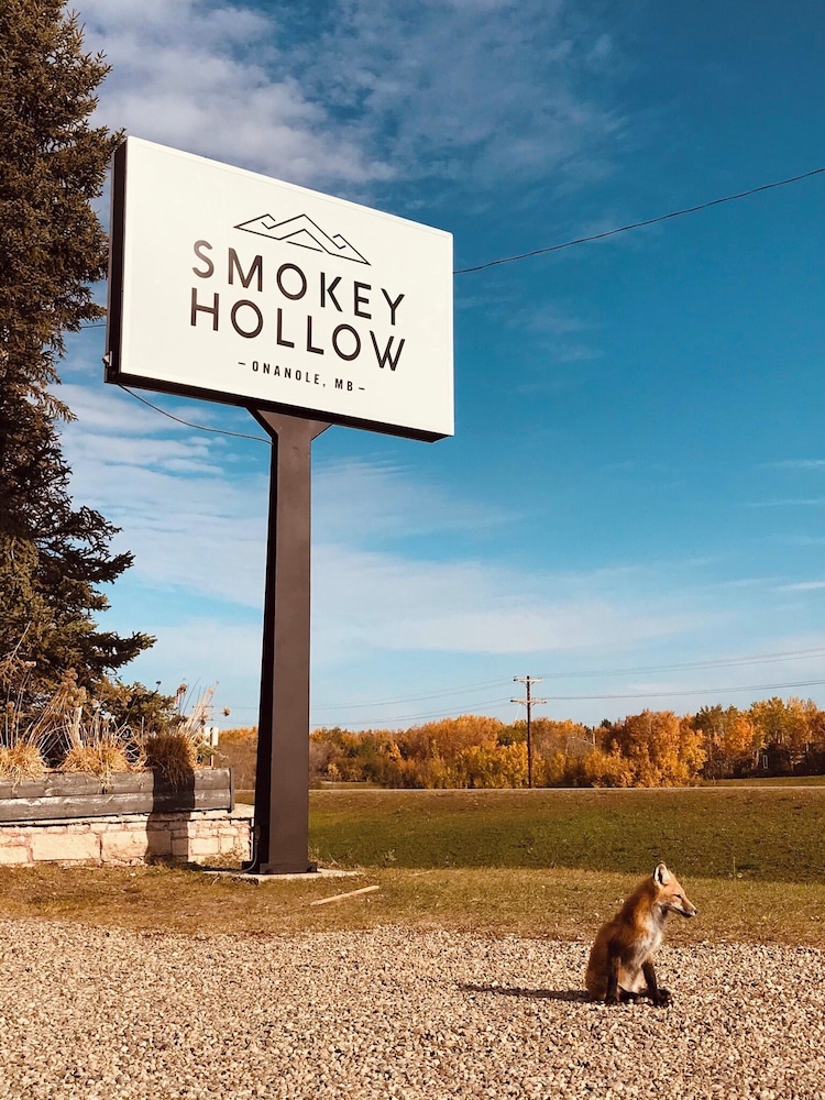 Smokey Hollow Motel & Resort - Manitoba