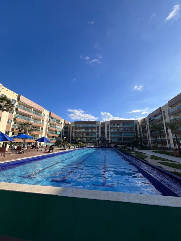 Apartamento | Piscina | Piscina exterior 