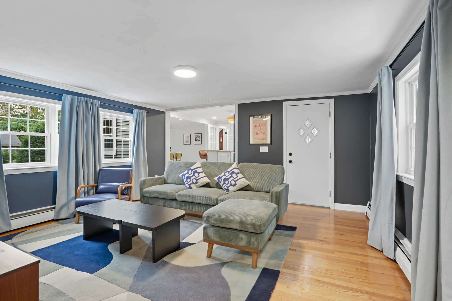 Stylish Stoneham Getaway  Playground  Game Room - Arlington, MA