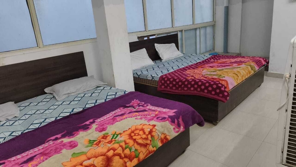 Hotel Trishla Inn Lodging & Boarding - Gwalior