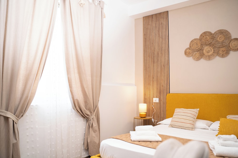 Sister's House - Pise