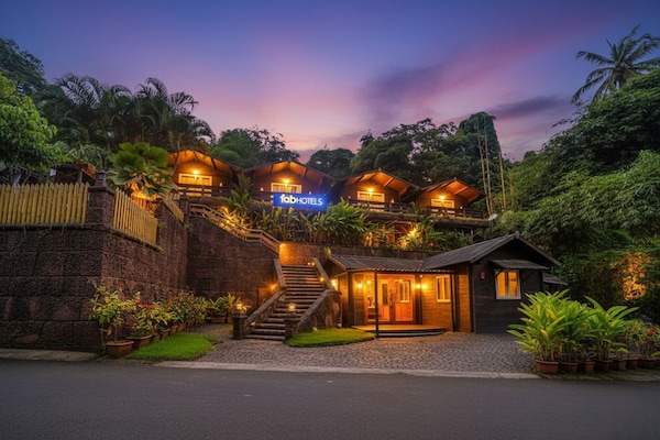 Fabhotel Tranquility Cottage Resort - Anjuna