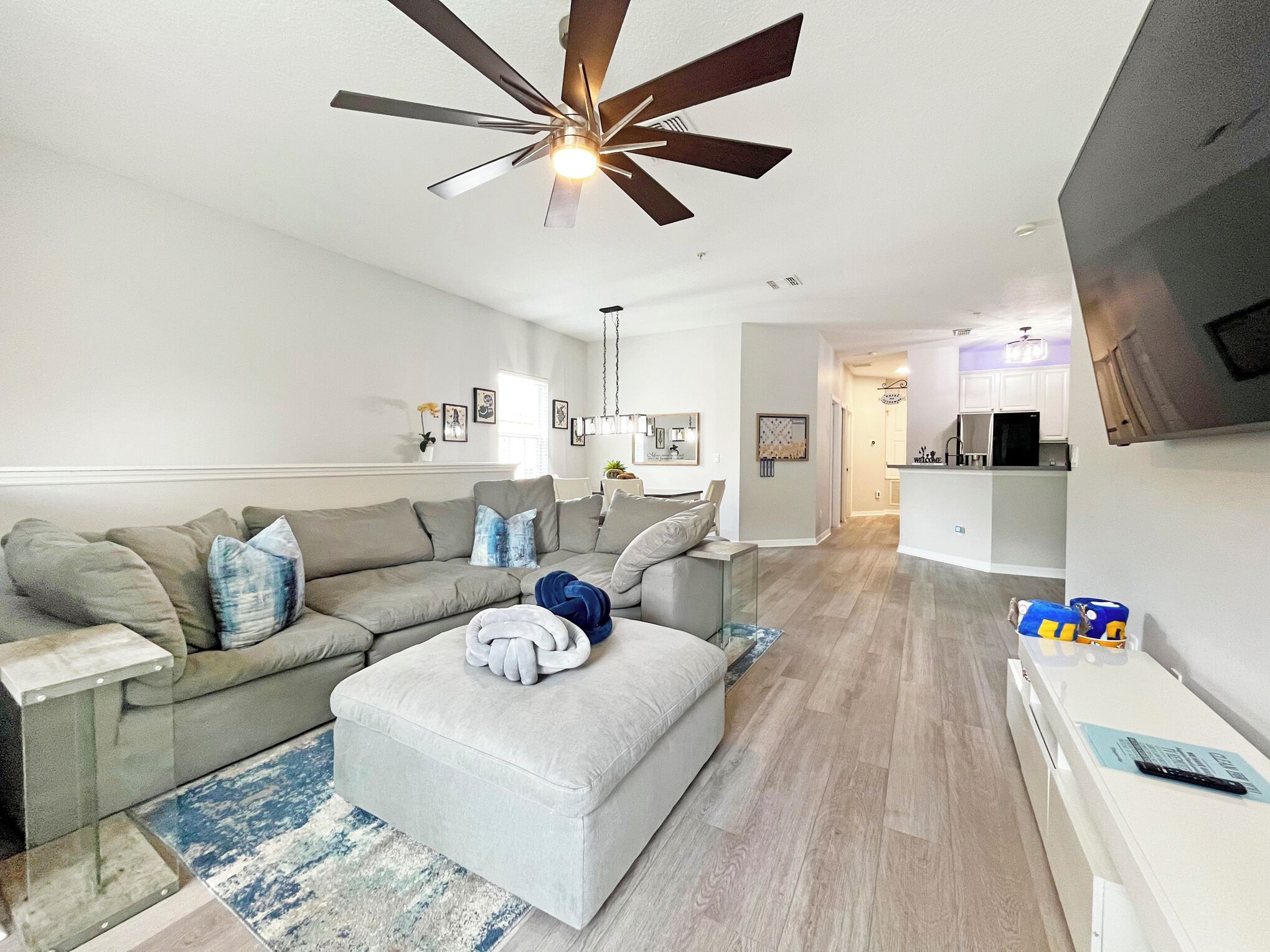 Bright And Contemporary Resort Property - Recently Updated/themed - Within 10 Mins Of Disney - セレブレーション, FL