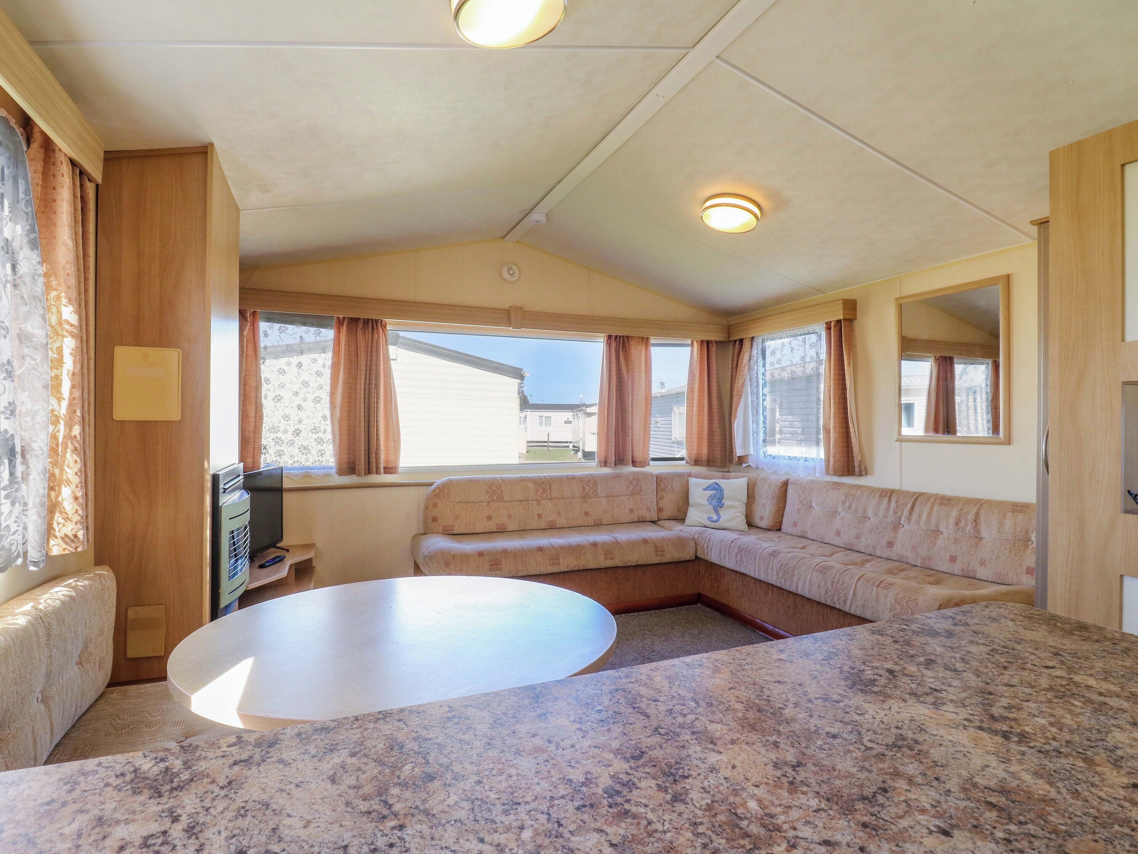 Singh Leite & Luisa Family Caravan, Pet Friendly In St. Osyth - Essex