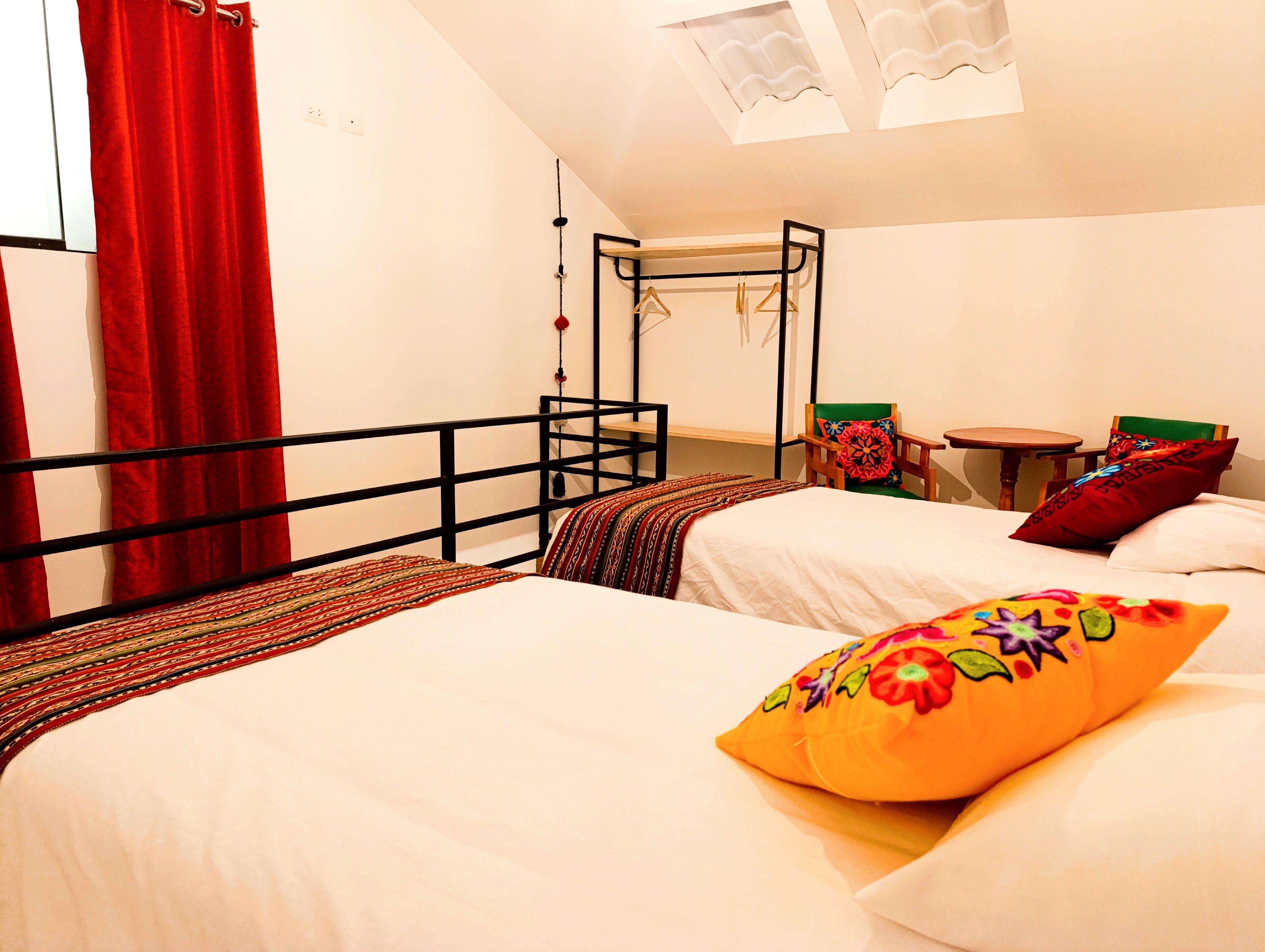 Quarto Quádruplo Familiar | Wi-fi grátis 