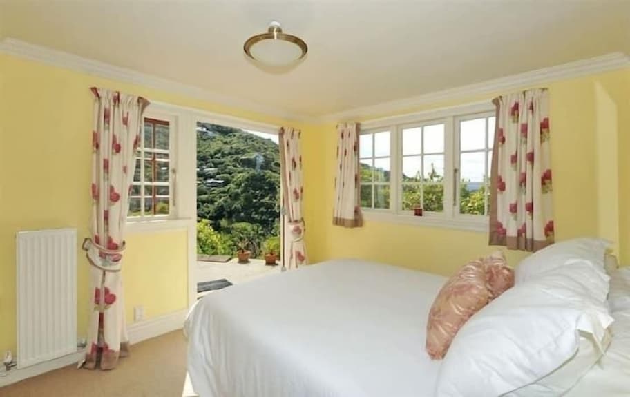 Charming 1-bedroom Apartment In Wellington In Quiet Bush With Sea Views - Wellington, Nueva Zelanda