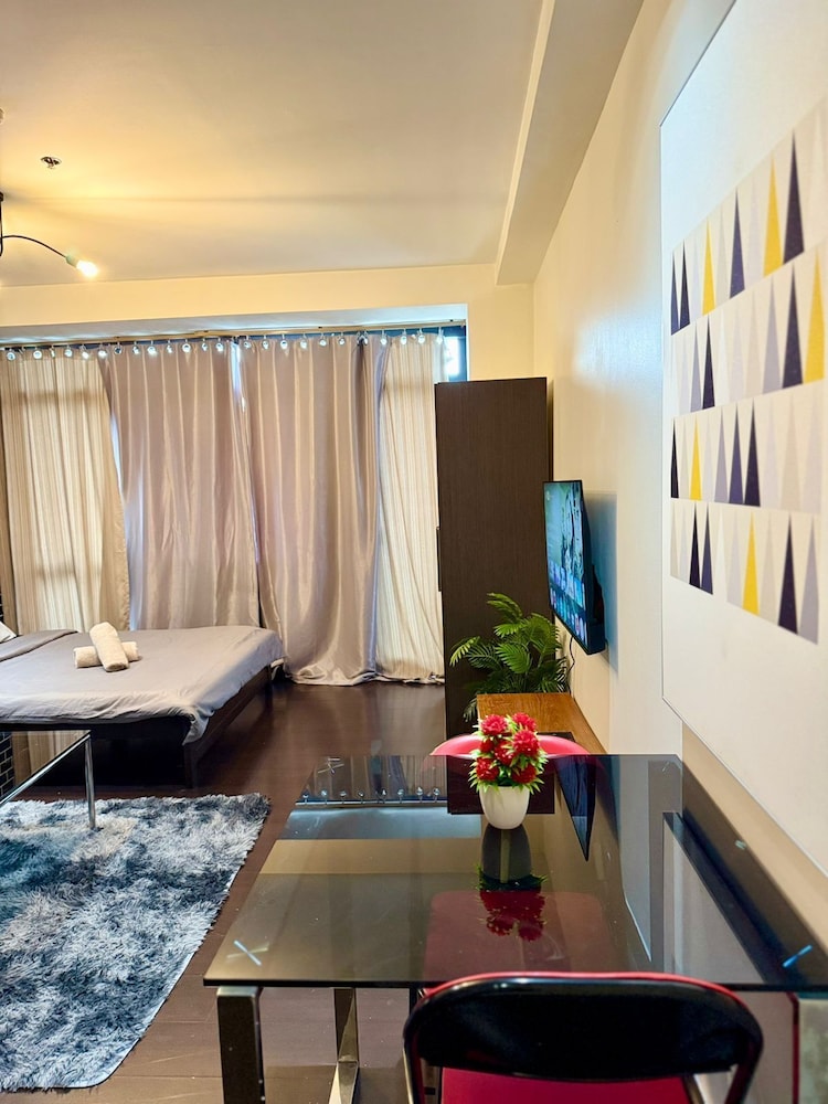 Makati City Gramercy Residences Studio - Makati