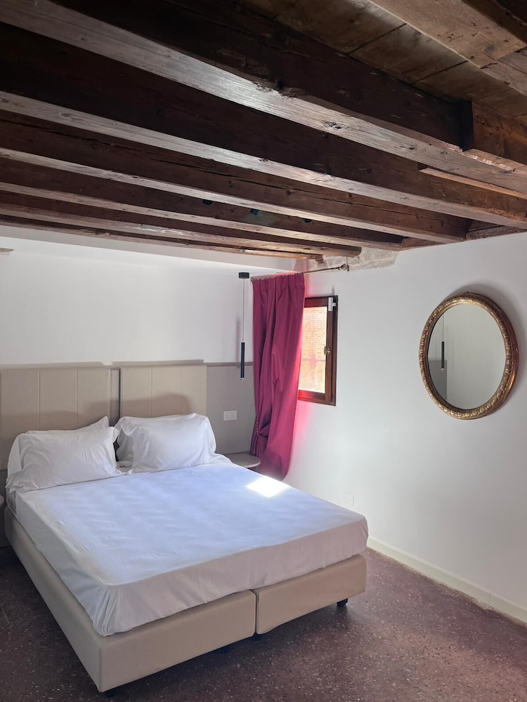 Casanova Hideaway - Venice