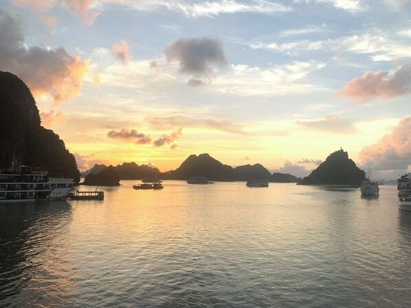 Vista para praia/oceano