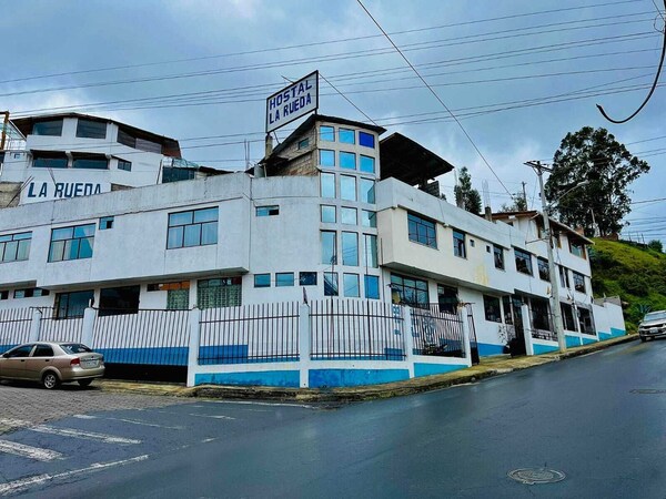 Hostal Y Complejo Turistico La Rueda - Chimborazo