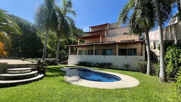 Piscina externa