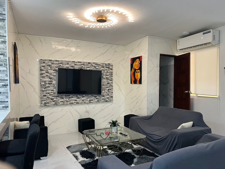 Departamento Cerca De La Av.25 De Julio -