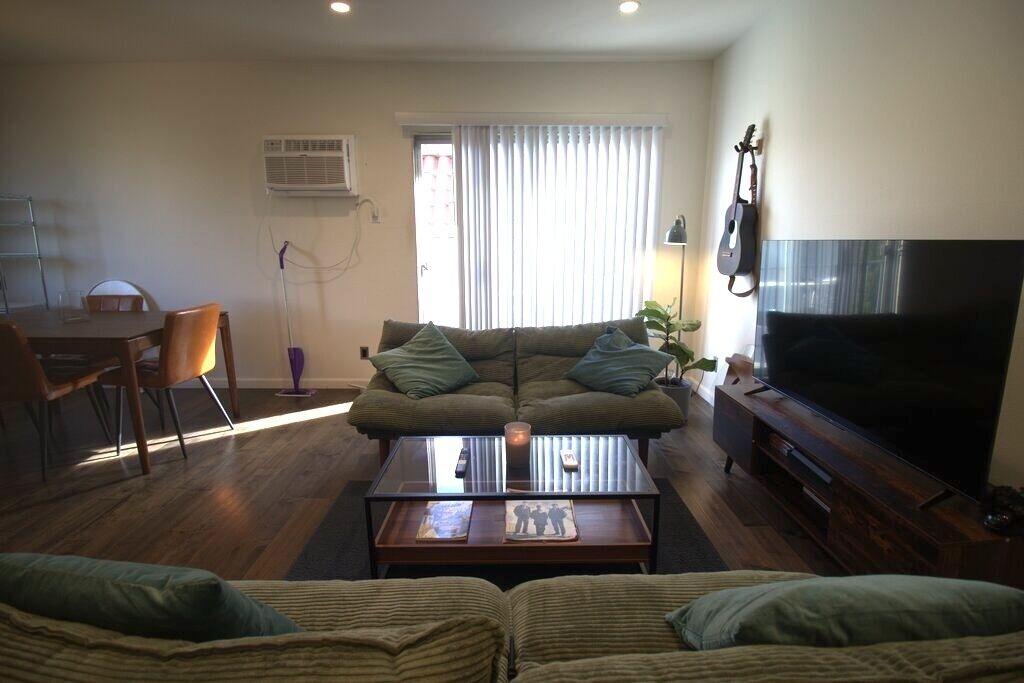 Charming 1-bedroom Apartment In Amazing Palms, Los Angeles With Ac, Parking - Los Angeles, CA