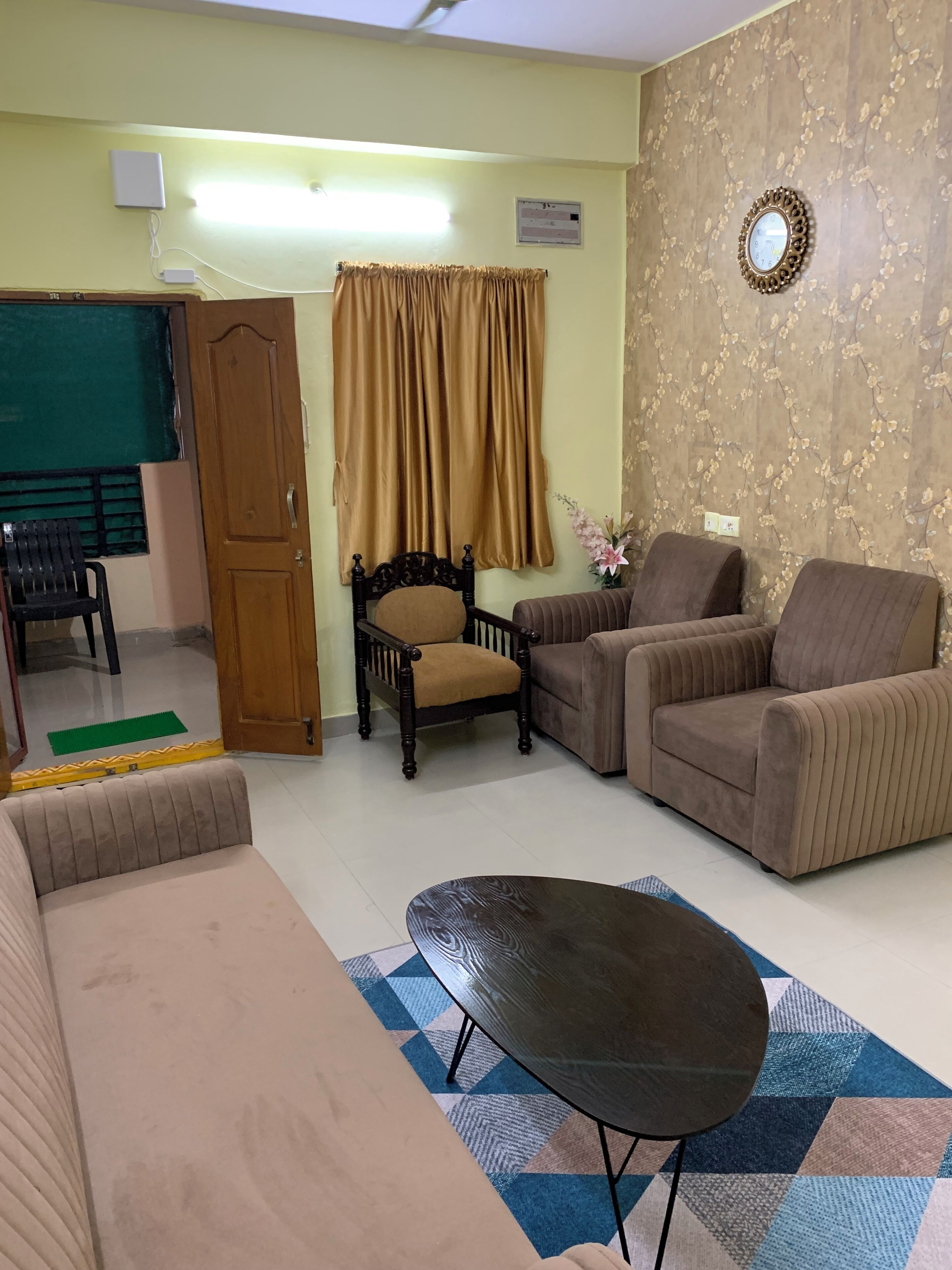 Lovely Flatno101-2-bhk With Ac's_1st Floor  In Charming Kukatpally, Hyderabad. - Hyderabad