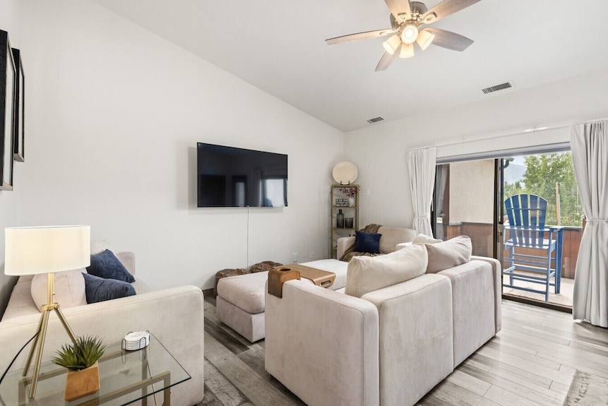 Modern Condo With Sopris Views In Downtown Carbondale - 카본데일