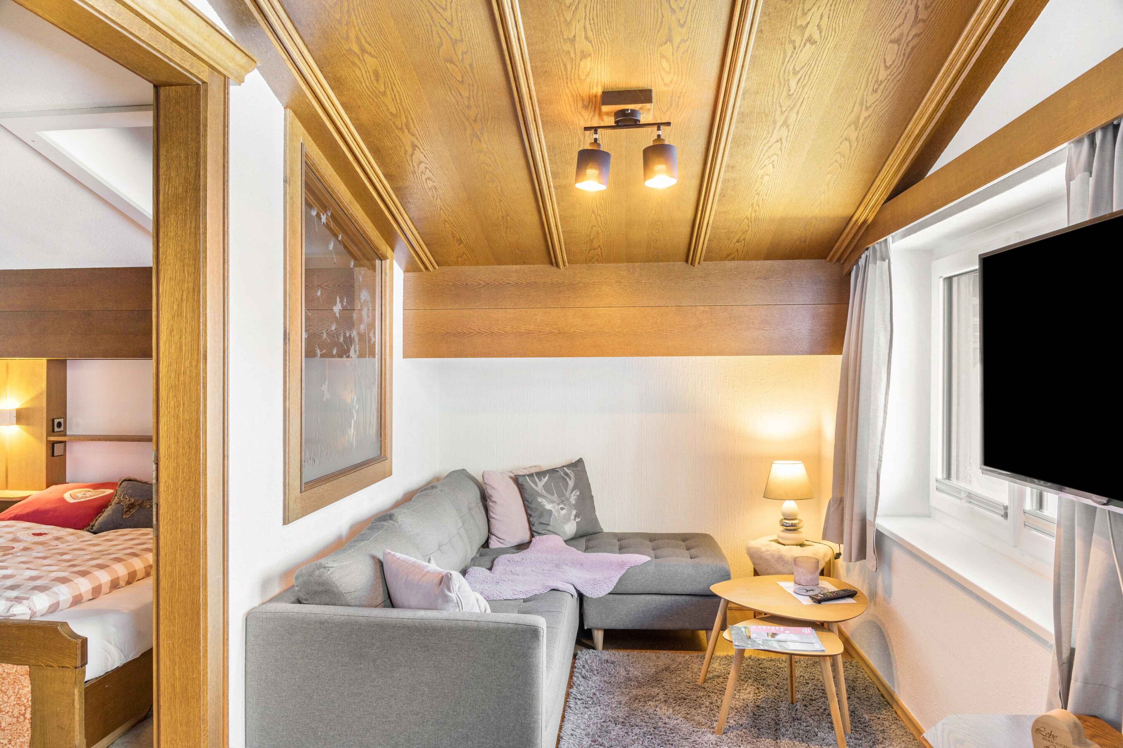 Apartment 'Schwalbennest - 17' With Mountain View, Shared Terrace And Wi-fi - Reutte