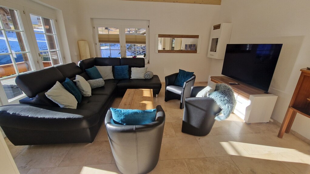 Ski-in, Ski-out Penthouse In House Zum Lerch - Saas-Fee