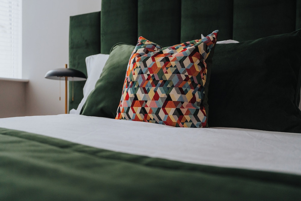 Contemporary apartment in the heart of Liverpool city centre ...