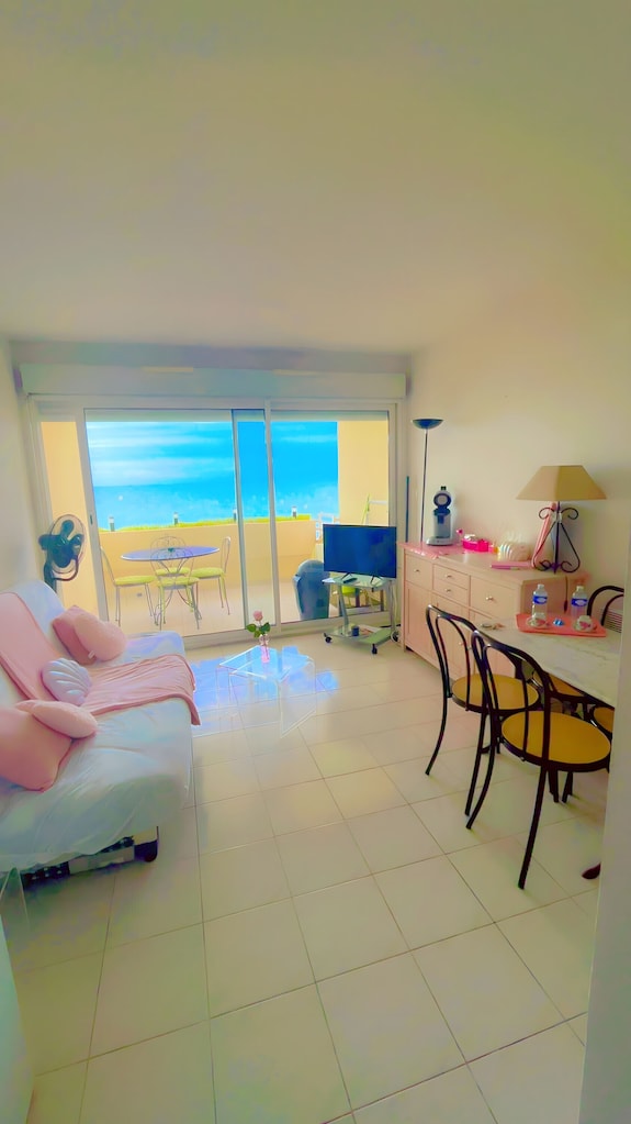 Appartement 'Première Ligne Vue Mer' Avec Vue Sur La Mer, Piscine Commune Et Terrasse Privée - Frontignan