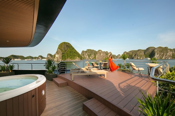 Suíte presidencial, vista para o oceano | Terraço/pátio