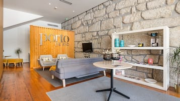 Estúdio (Superior Studio)