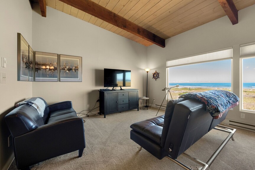 The Tides By The Sea - Entire Rental Unit In Seaside, Oregon, United States - Seaside, OR