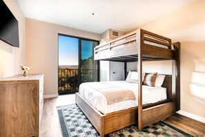 Apartamento em Condomínio Fechado (4 Bedrooms) | 4 quartos, secretária adequada para computadores portáteis